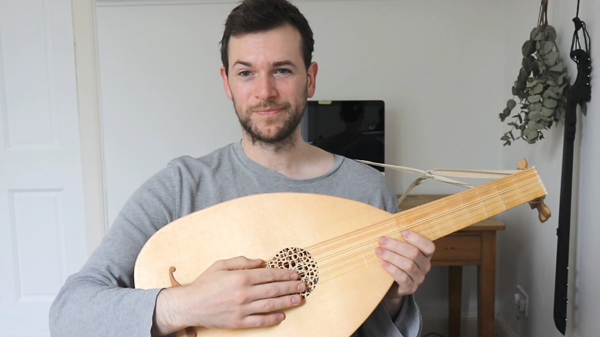 Lute Tutor