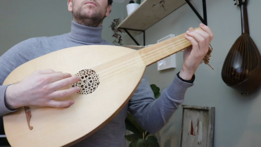 Lute Tutor